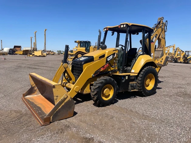 Backhoe Buying Guide | bidadoo